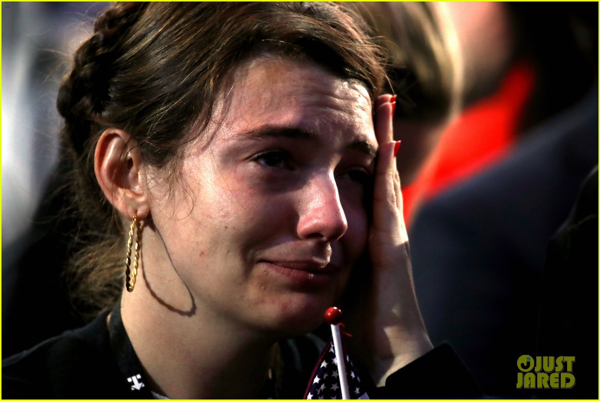 Photos from Hillary Clinton's Election Night Event Are Devastating to ...