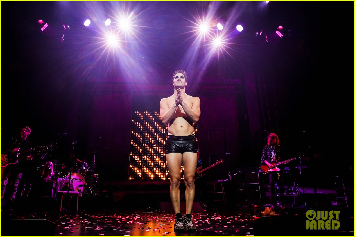 Darren Criss Bares Ripped Body During 'Hedwig' LA Opening!: Photo 3801579 | Broadway, Darren ...