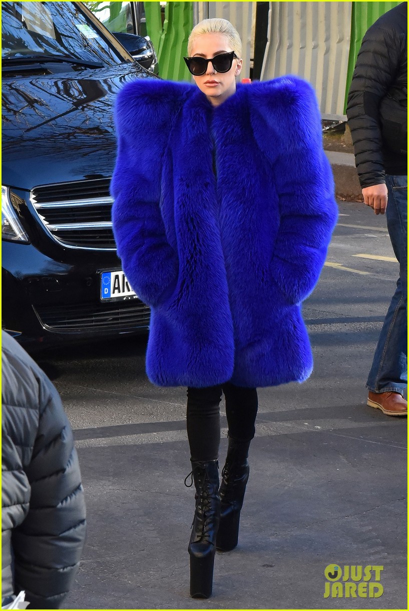 Lady Gaga Wears Statement Blue Coat in Paris: Photo 3817397 | Lady Gaga ...