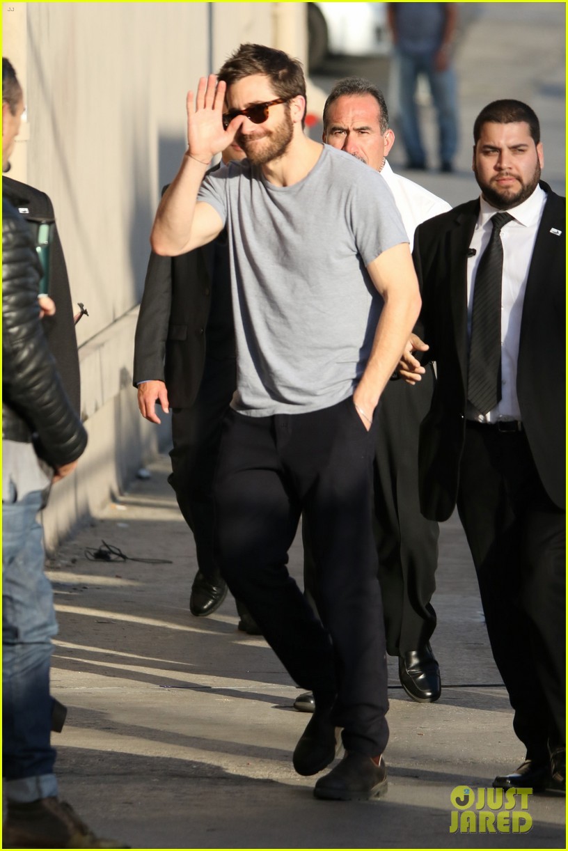 Jake Gyllenhaal Looks Buff Arriving at a Studio in Hollywood!: Photo ...