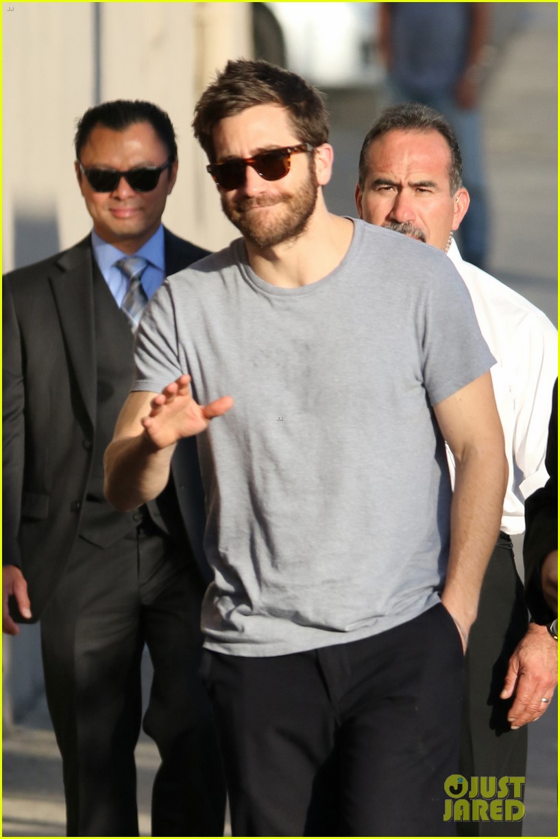 Jake Gyllenhaal Looks Buff Arriving at a Studio in Hollywood!: Photo ...