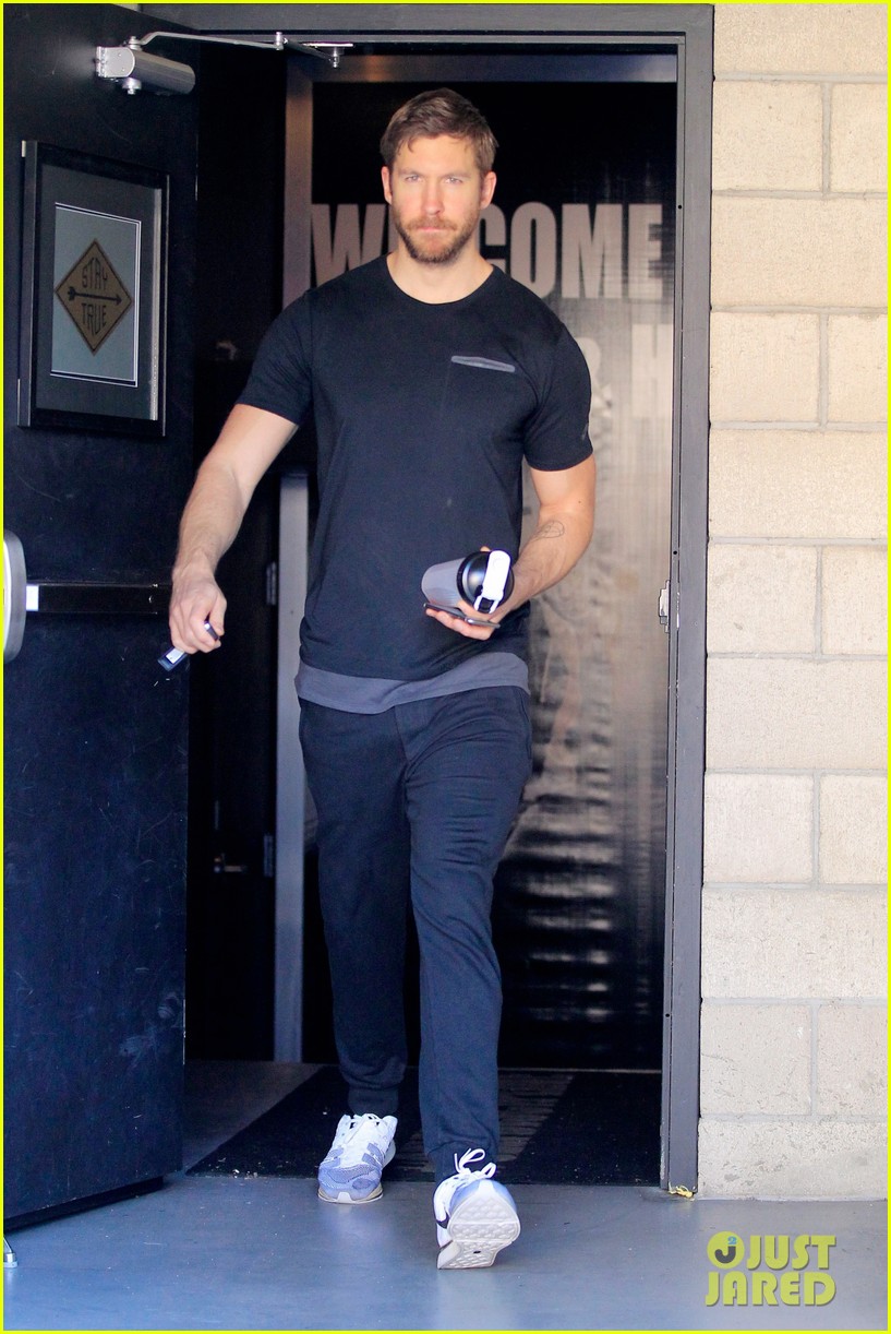 Calvin Harris Goes Shirtless to Ask the Most Random Question: Photo ...