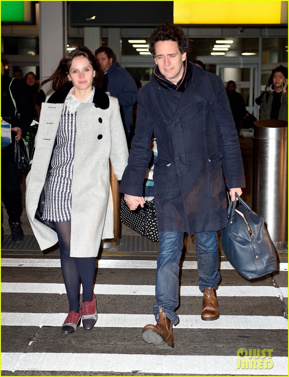 Felicity Jones Holds Hands with Boyfriend Charles Guard at JFK!: Photo ...