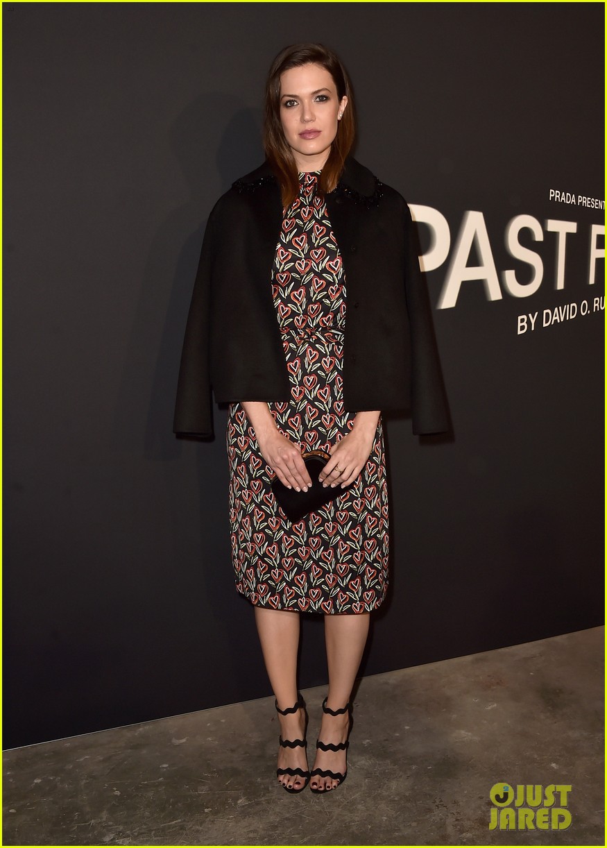 Freida Pinto, Connie Britton & Olivia Munn Put On Their Best For Star ...