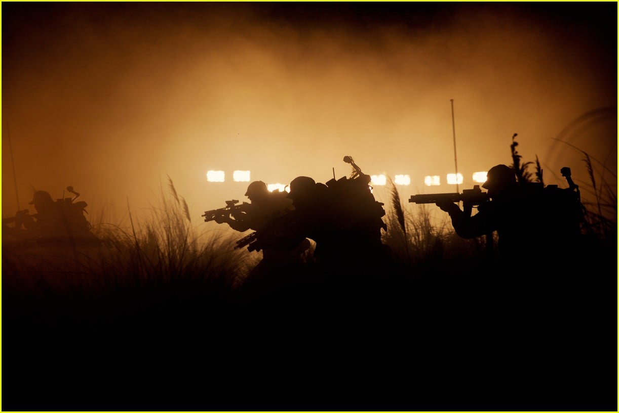 'Alien: Covenant' Trailer Brings Us a New Bloody Shower Scene: Photo ...