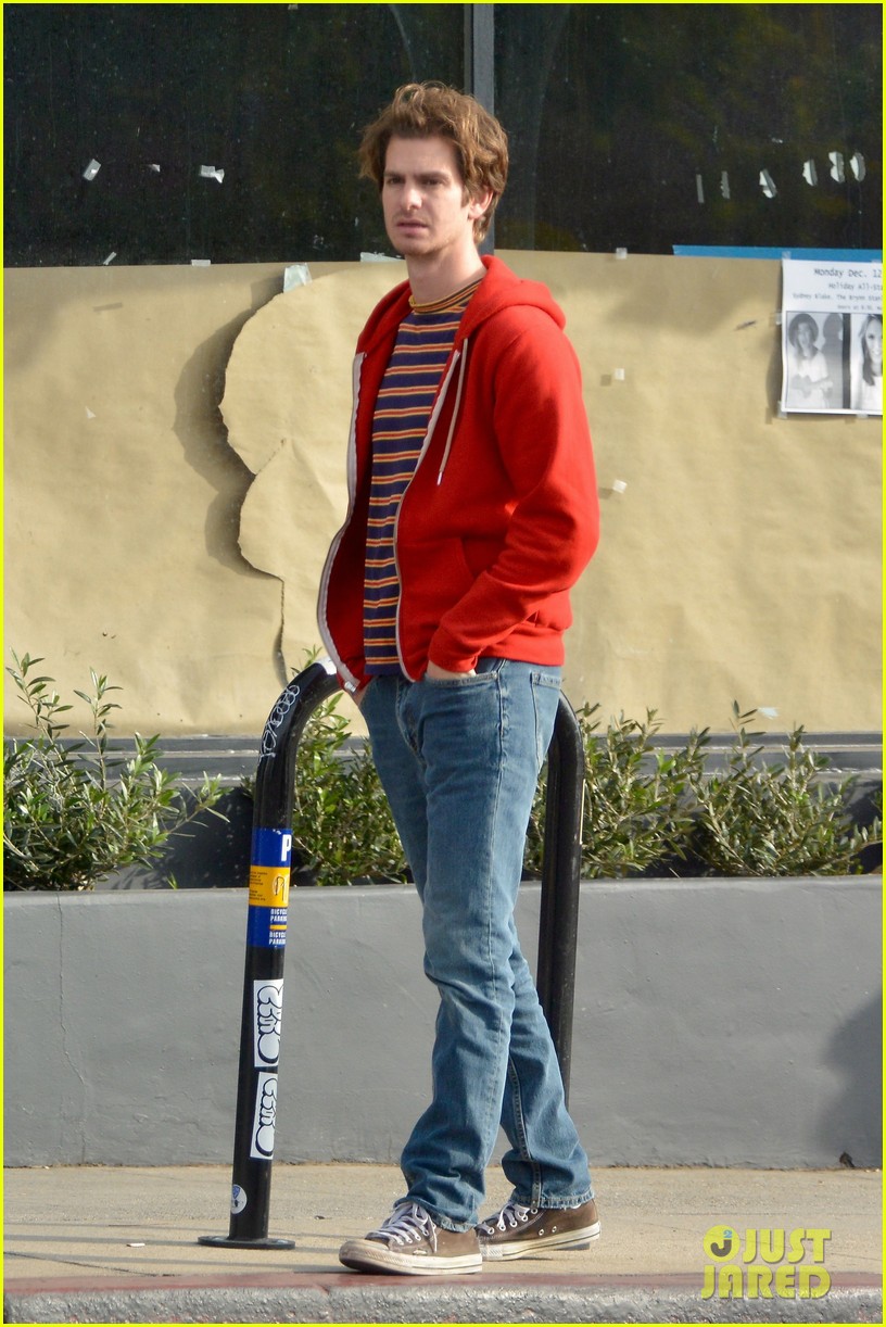 Golden Globe Nominees Andrew Garfield & Jonah Hill Meet Up for Lunch on ...