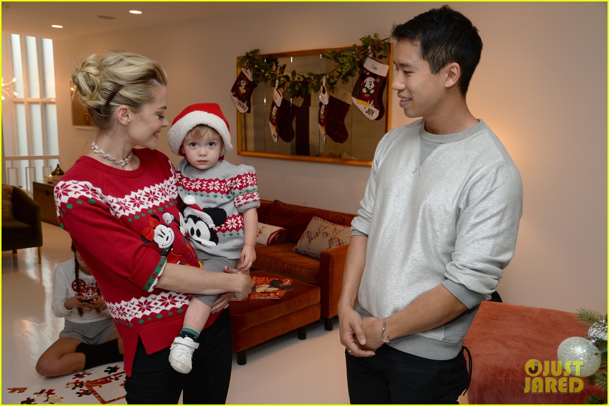 Jaime King Teams Up with Disney Store to Give Back This Holiday Season ...