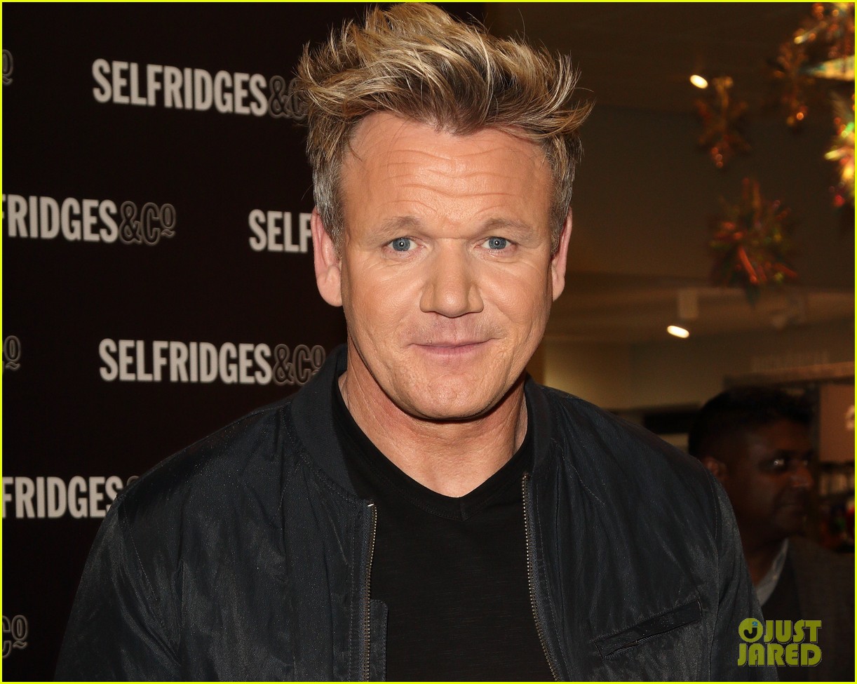 VIDEO: Gordon Ramsay Will Offer Online-Video Cooking Classes In 2017 ...