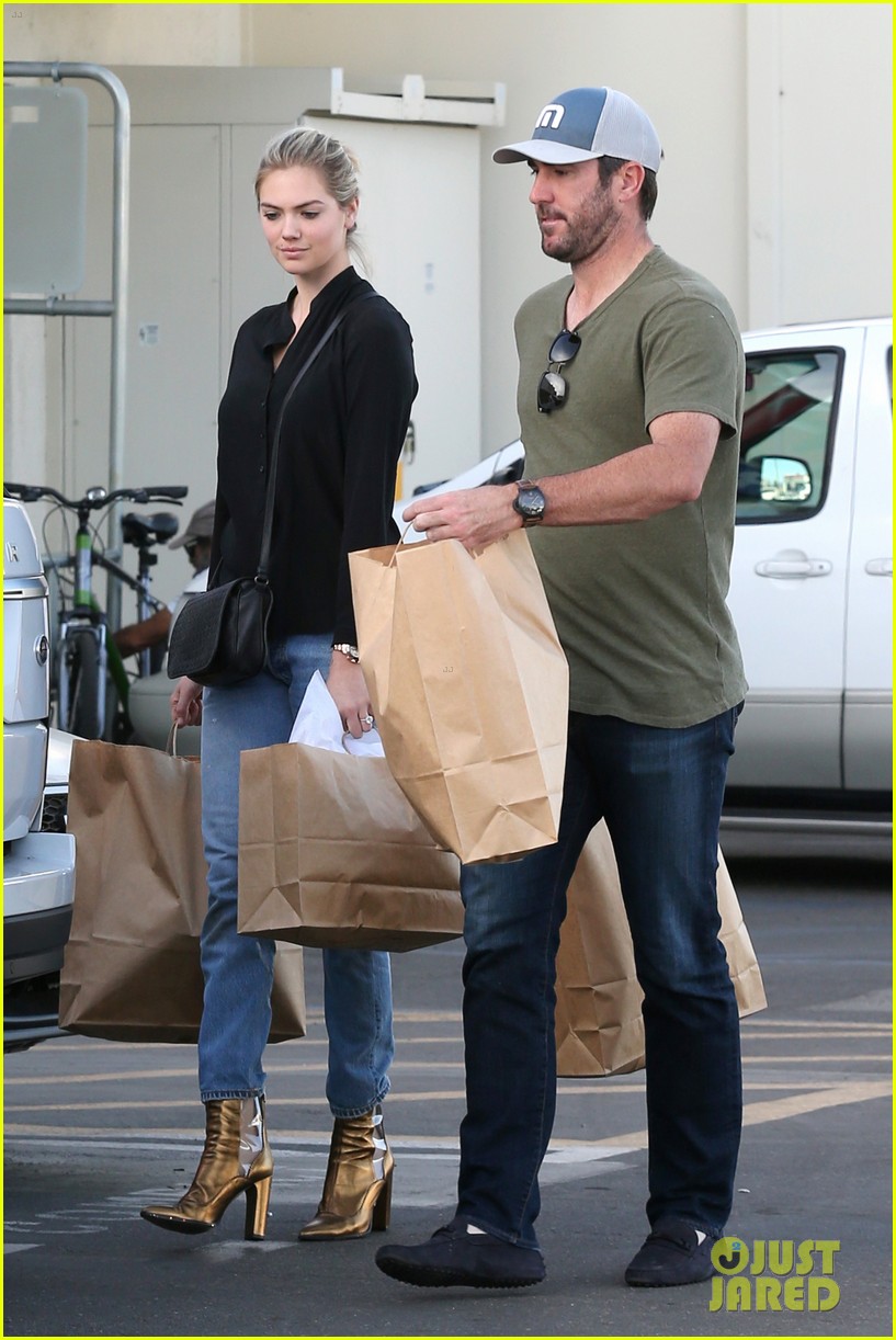 Kate Upton & Fiance Justin Verlander Buy Amazing Beverly Hills Home ...