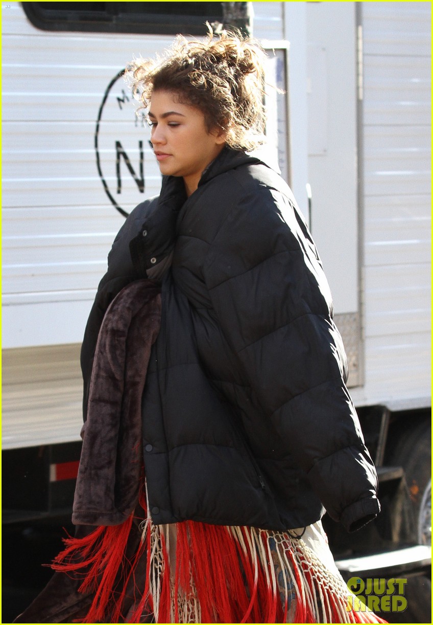 Zendaya Begins Filming 'The Greatest Showman' in Brooklyn: Photo ...