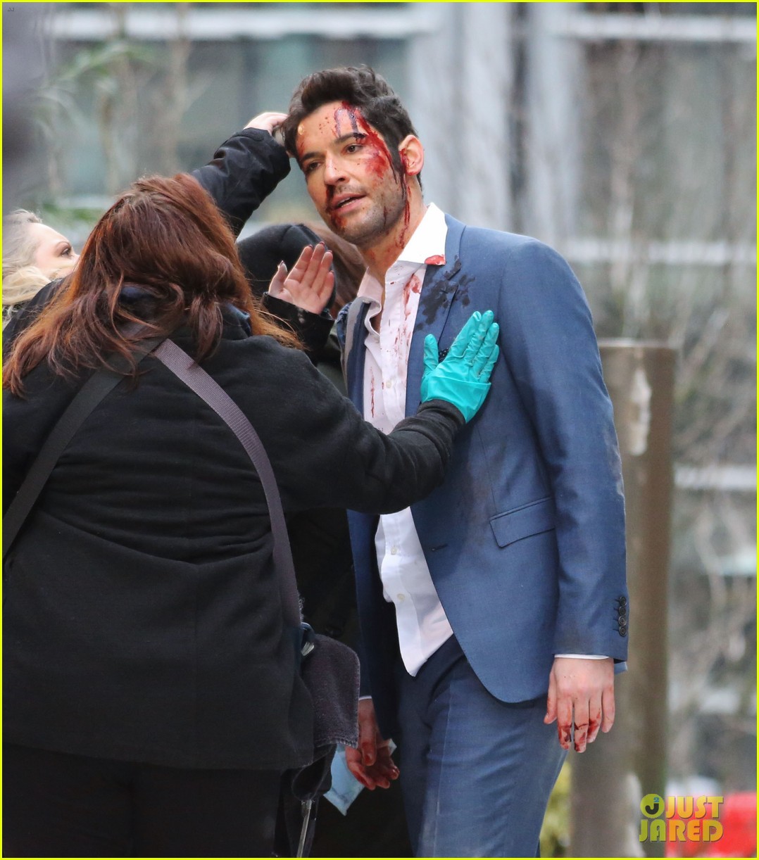 Tom Ellis Is Covered in Blood for 'Lucifer' Fight Scene: Photo 3847411 ...