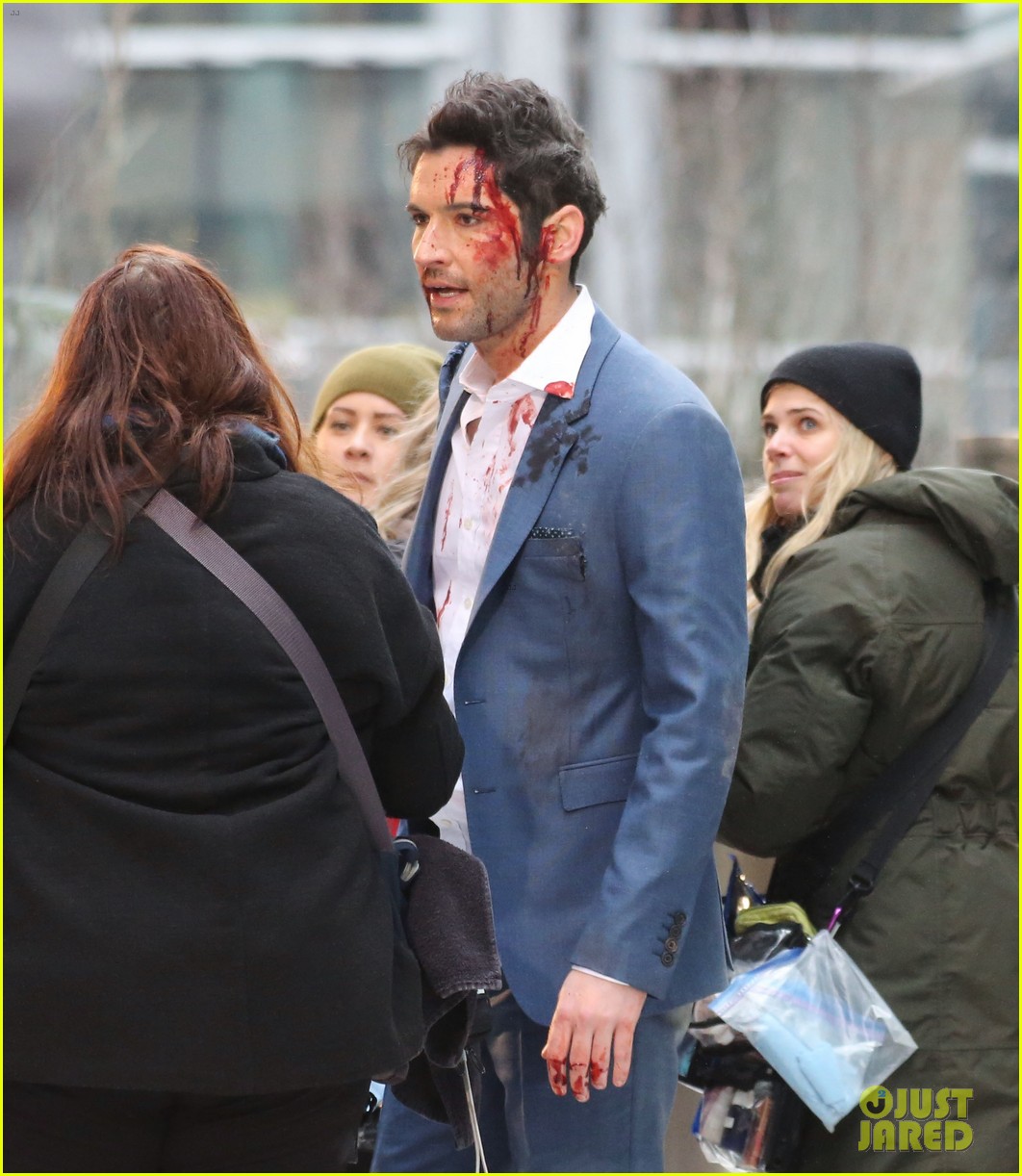 Tom Ellis Is Covered in Blood for 'Lucifer' Fight Scene: Photo 3847412 ...