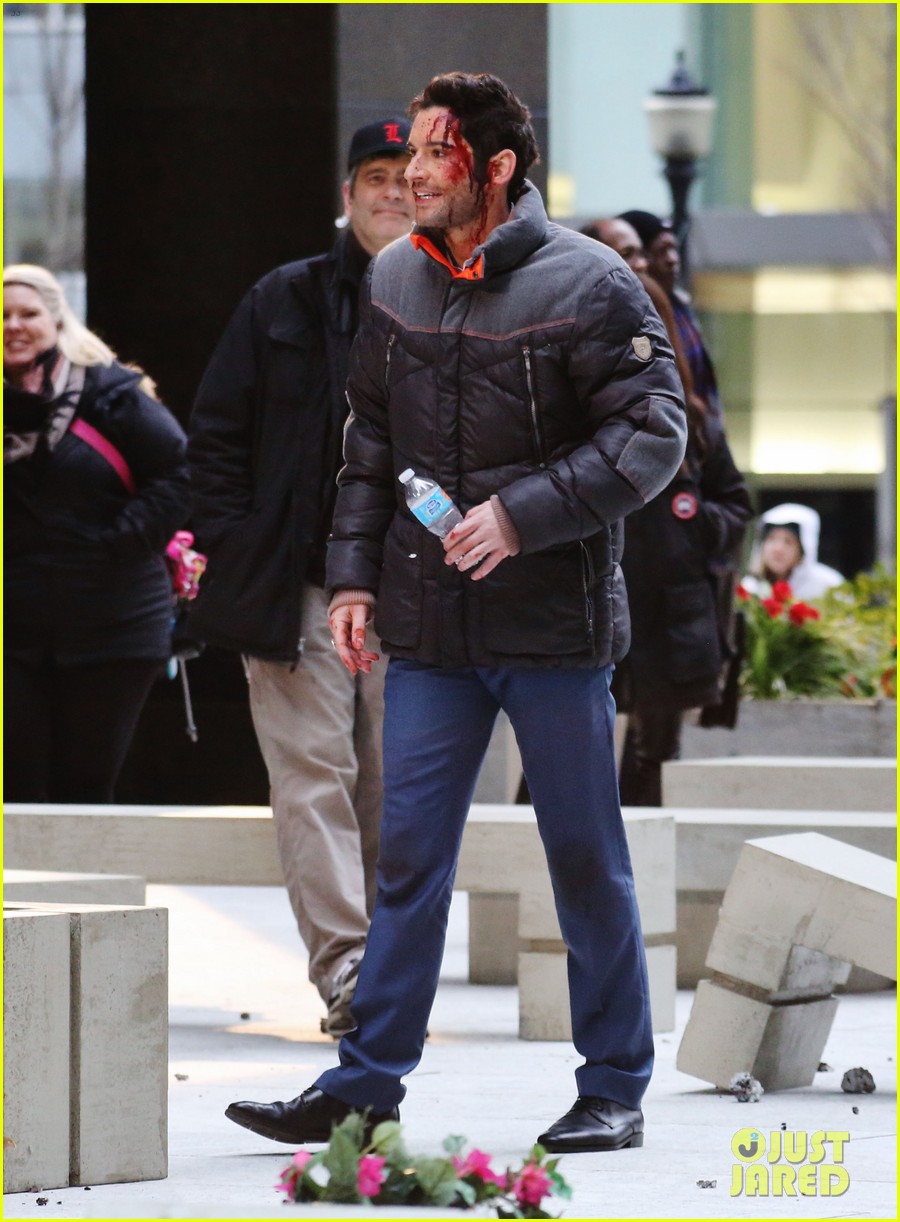 Tom Ellis Is Covered in Blood for 'Lucifer' Fight Scene: Photo 3847415 ...