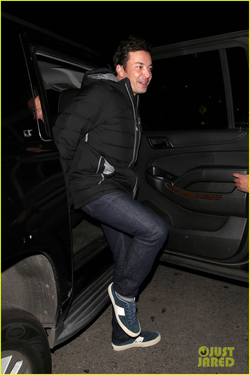 Jimmy Fallon Arrives in LA Ahead of the Golden Globes!: Photo 3836262 ...