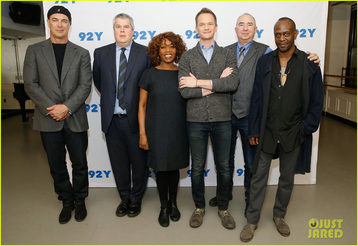 VIDEO: Neil Patrick Harris Sings Theme Song In 'Series Of Unfortunate ...