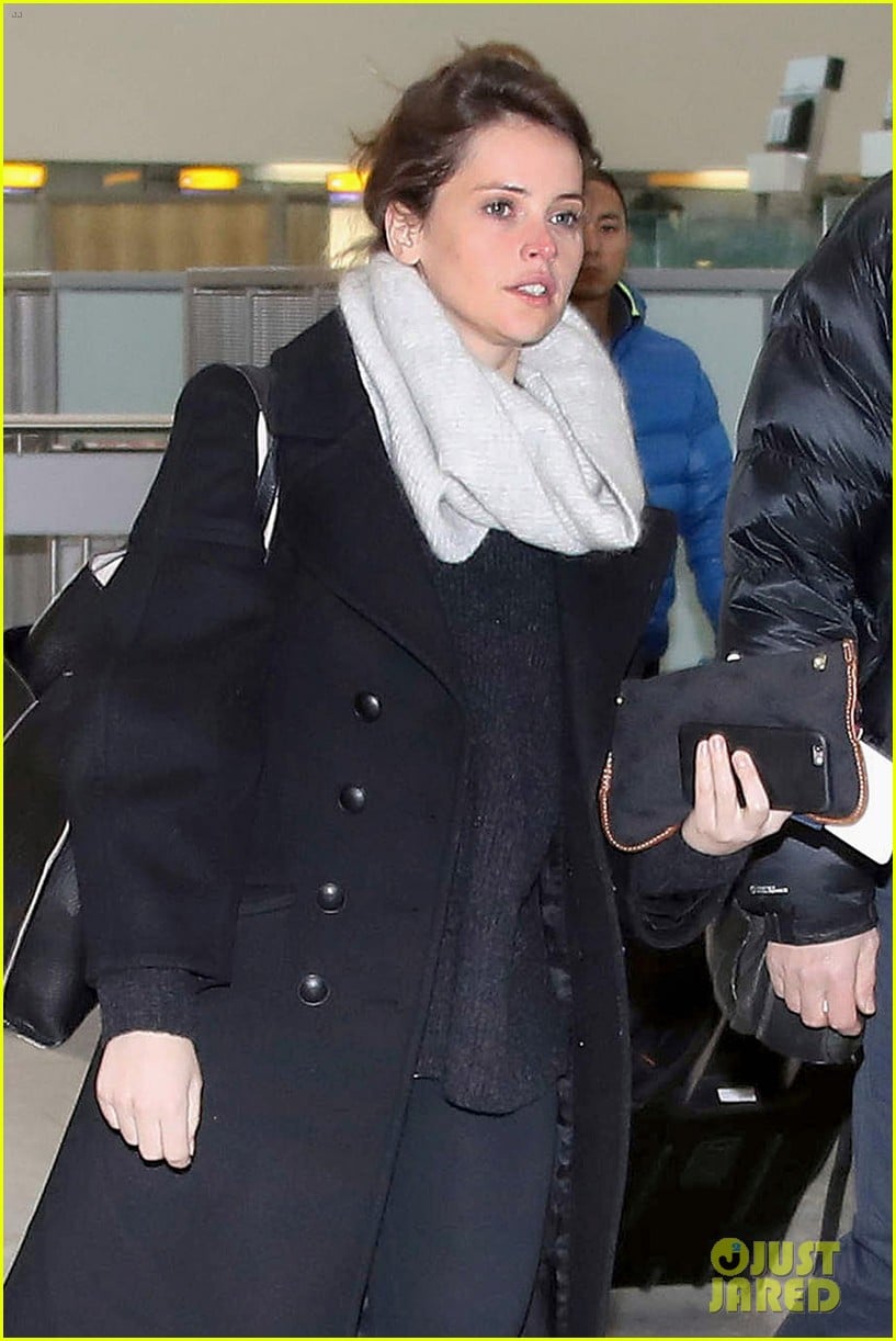 Rogue One's Felicity Jones Reveals Why She's More Like Luke Than ...