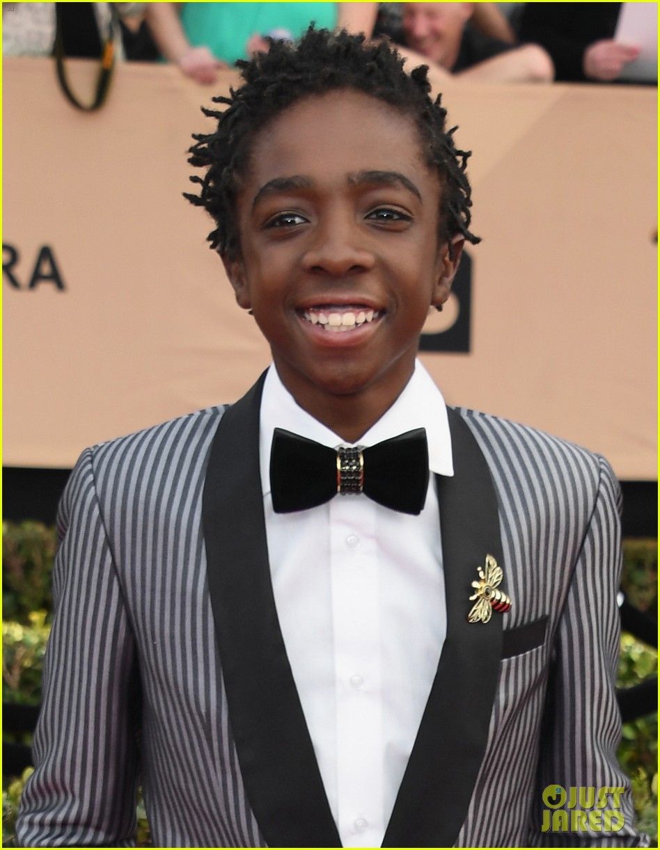 'Stranger Things' Cast Hits the Red Carpet at SAG Awards!: Photo ...