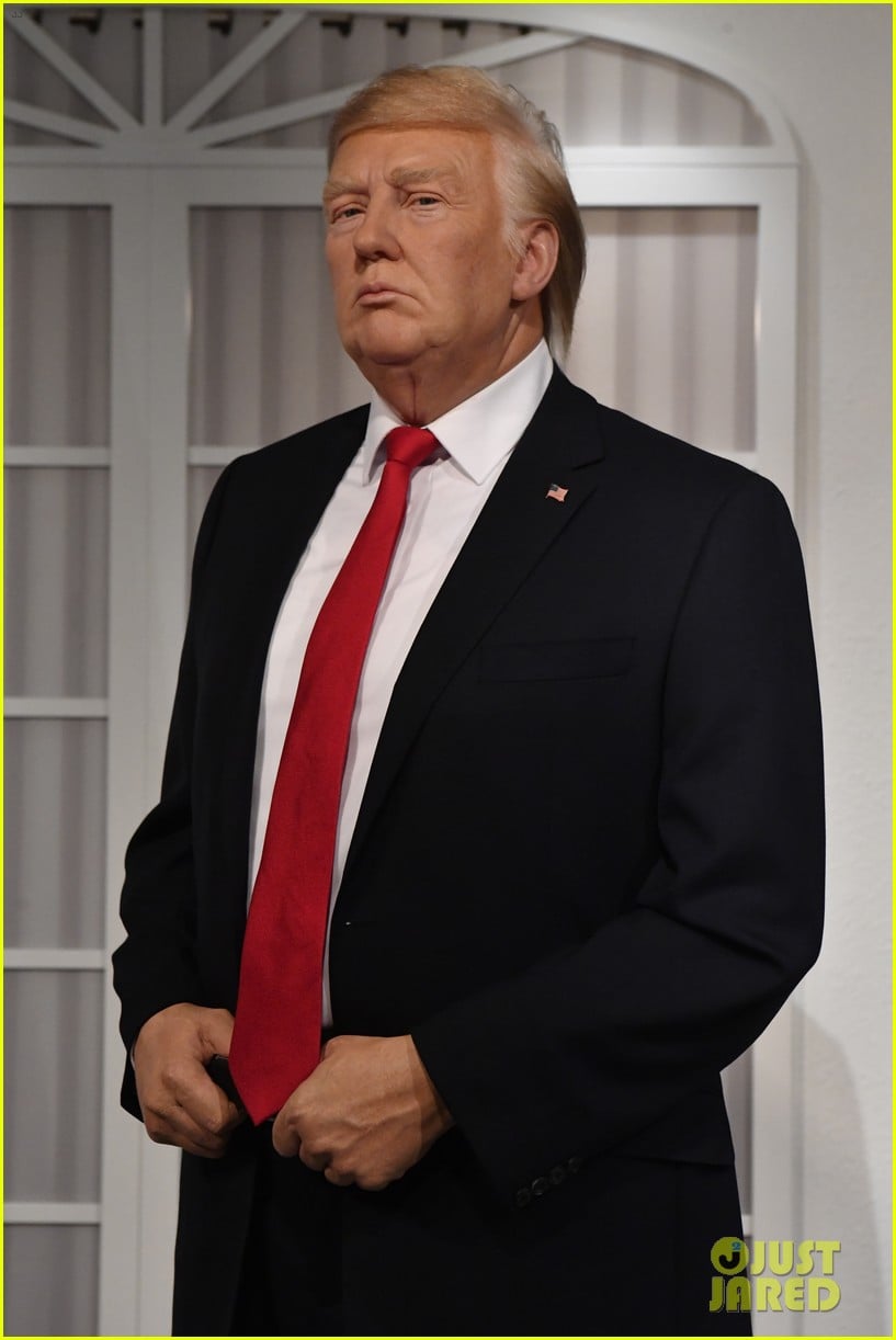 Donald Trump's Wax Figure Unveiled Ahead of Inauguration: Photo 3843975 ...
