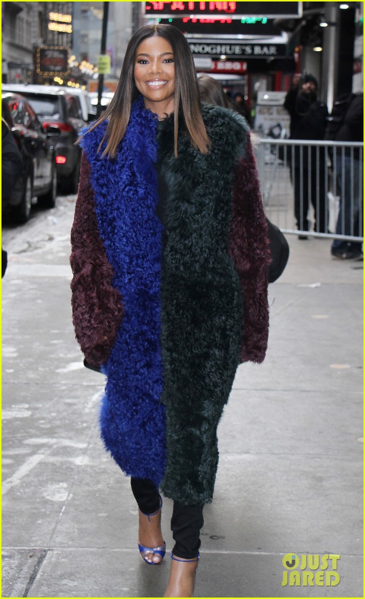 Gabrielle Union Struts Her Way Around NYC: Photo 3841448 | Gabrielle ...