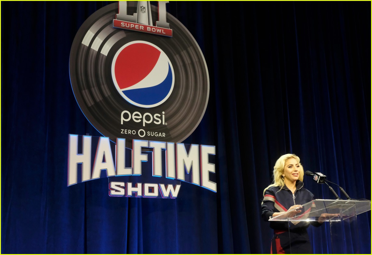 Lady Gaga's Super Bowl Press Conference Speech Gets Huge Applause for ...
