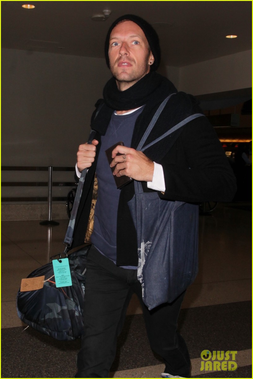 Chris Martin Pays Tribute to George Michael at Charity Event (Video ...