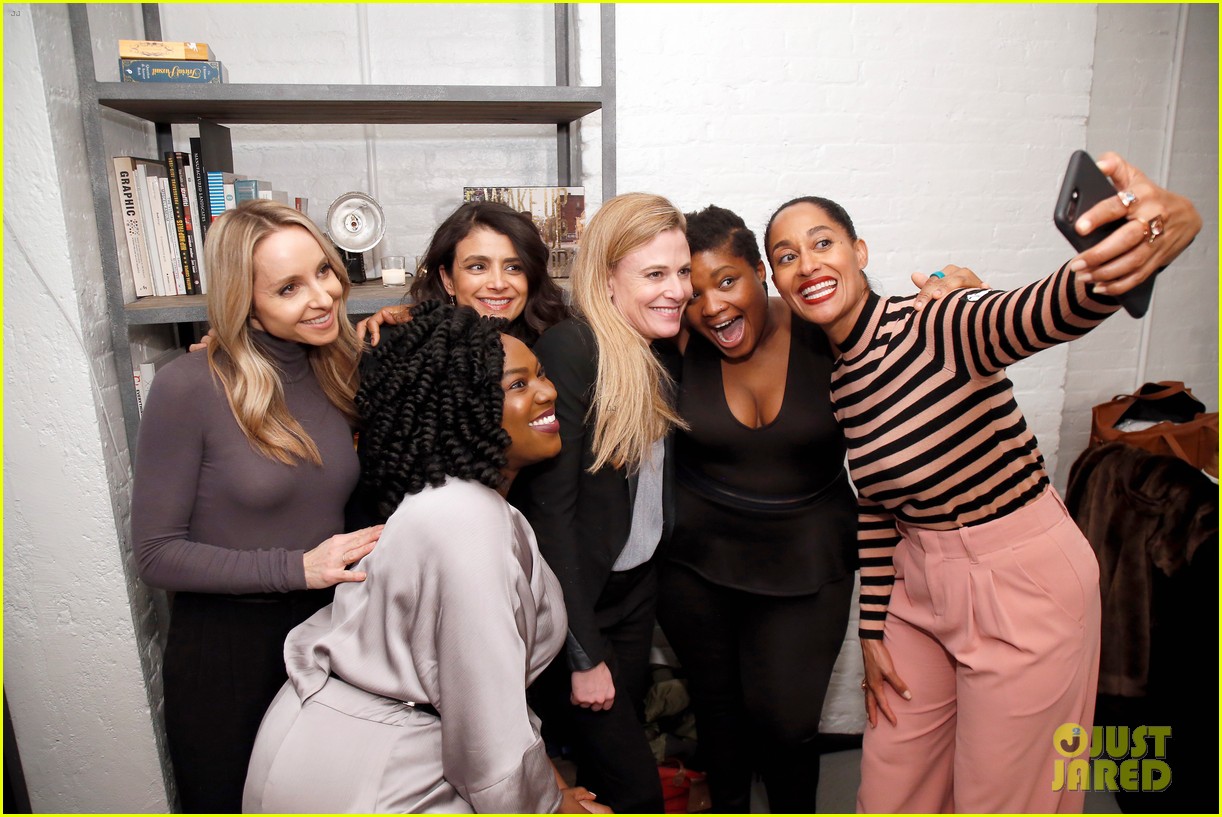 Tracee Ellis Ross Rates Sister-in-Law Ashlee Simpson's Singing Voice ...