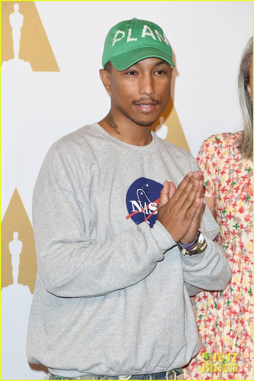 Justin Timberlake & Pharrell Williams Celebrate at Oscars Luncheon 2017 ...