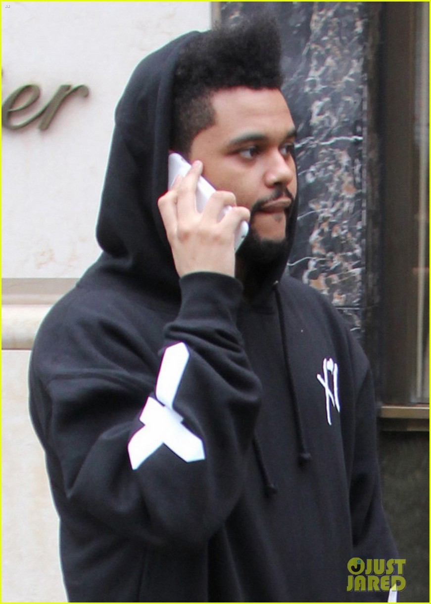 The Weeknd Puts His Stamp of Approval on This 'Starboy' & 'Stranger ...