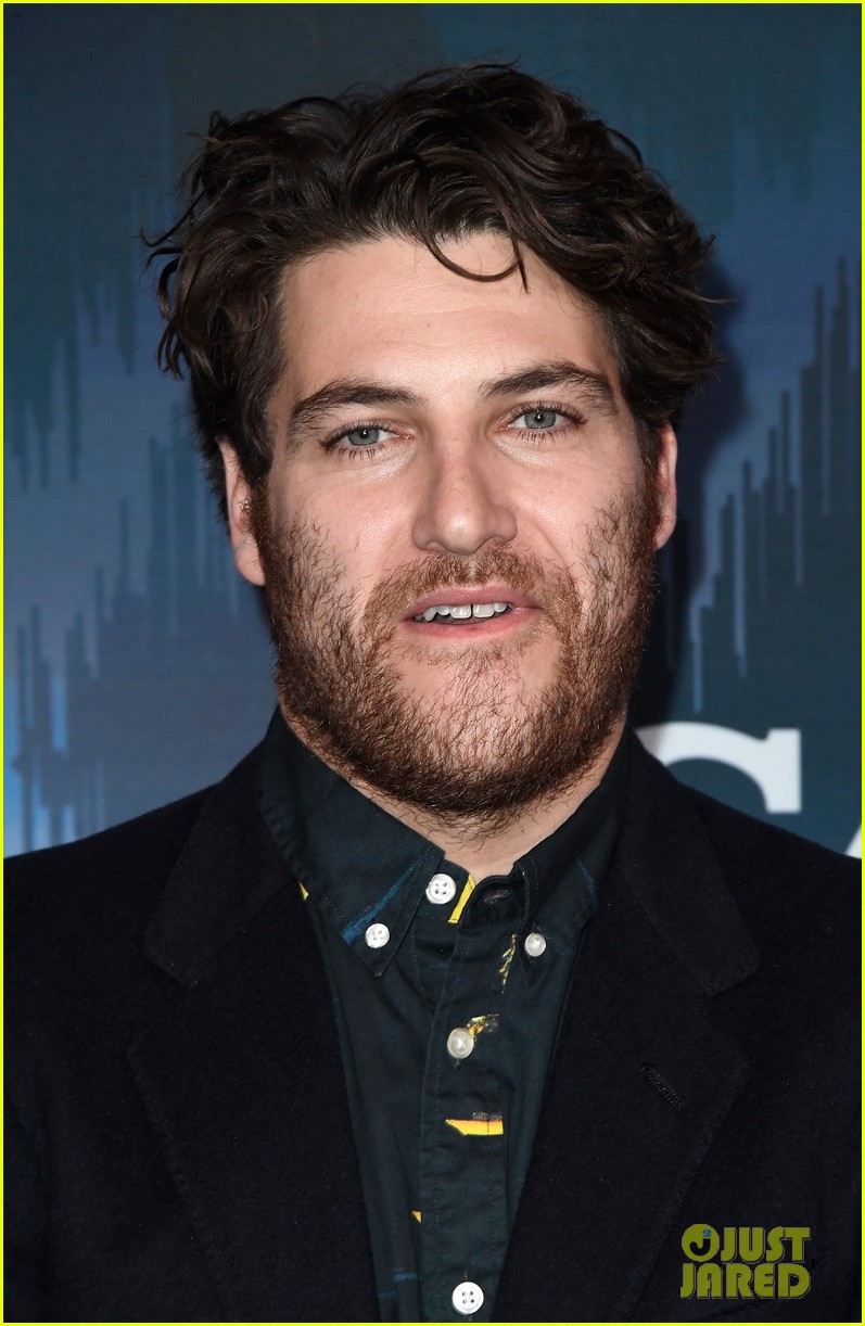 The Mindy Project's Adam Pally Arrested For Alleged Possession of ...