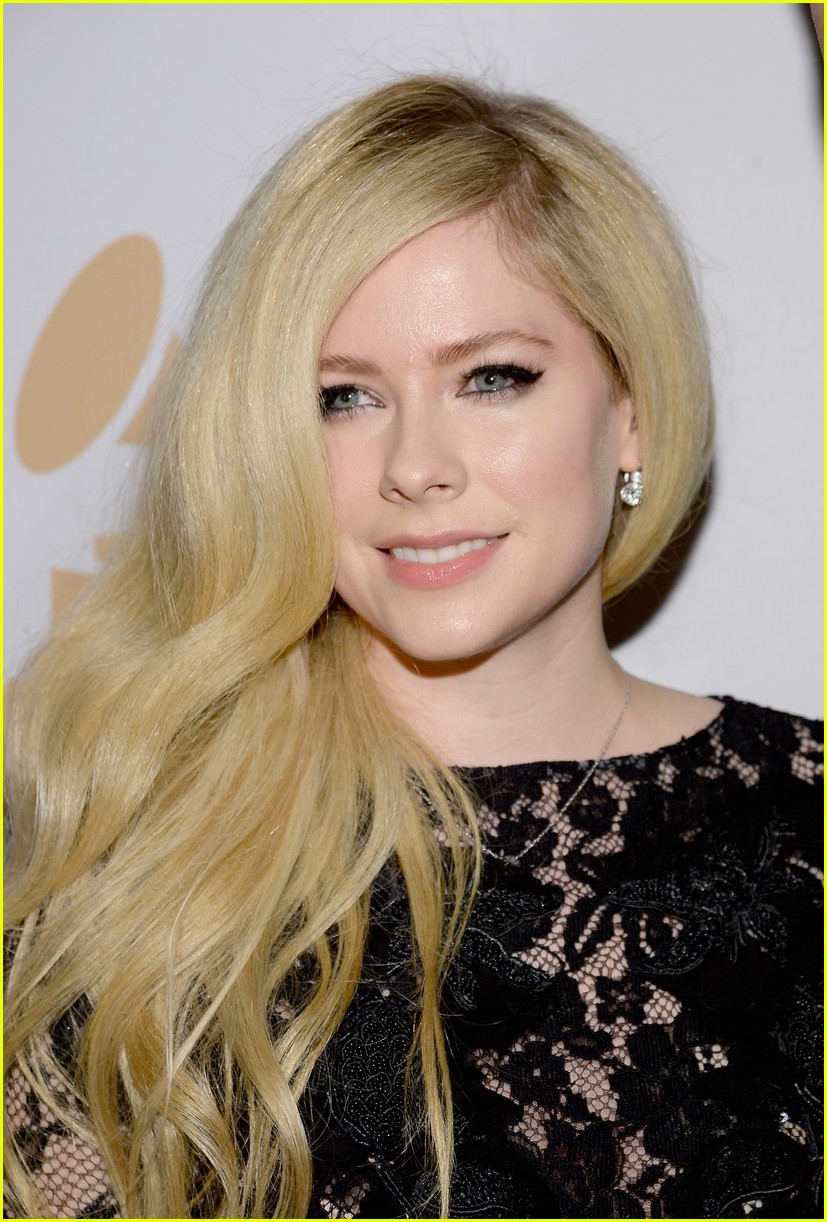 Photo: avril lavigne new music revealed 08 | Photo 3868525 | Just Jared ...