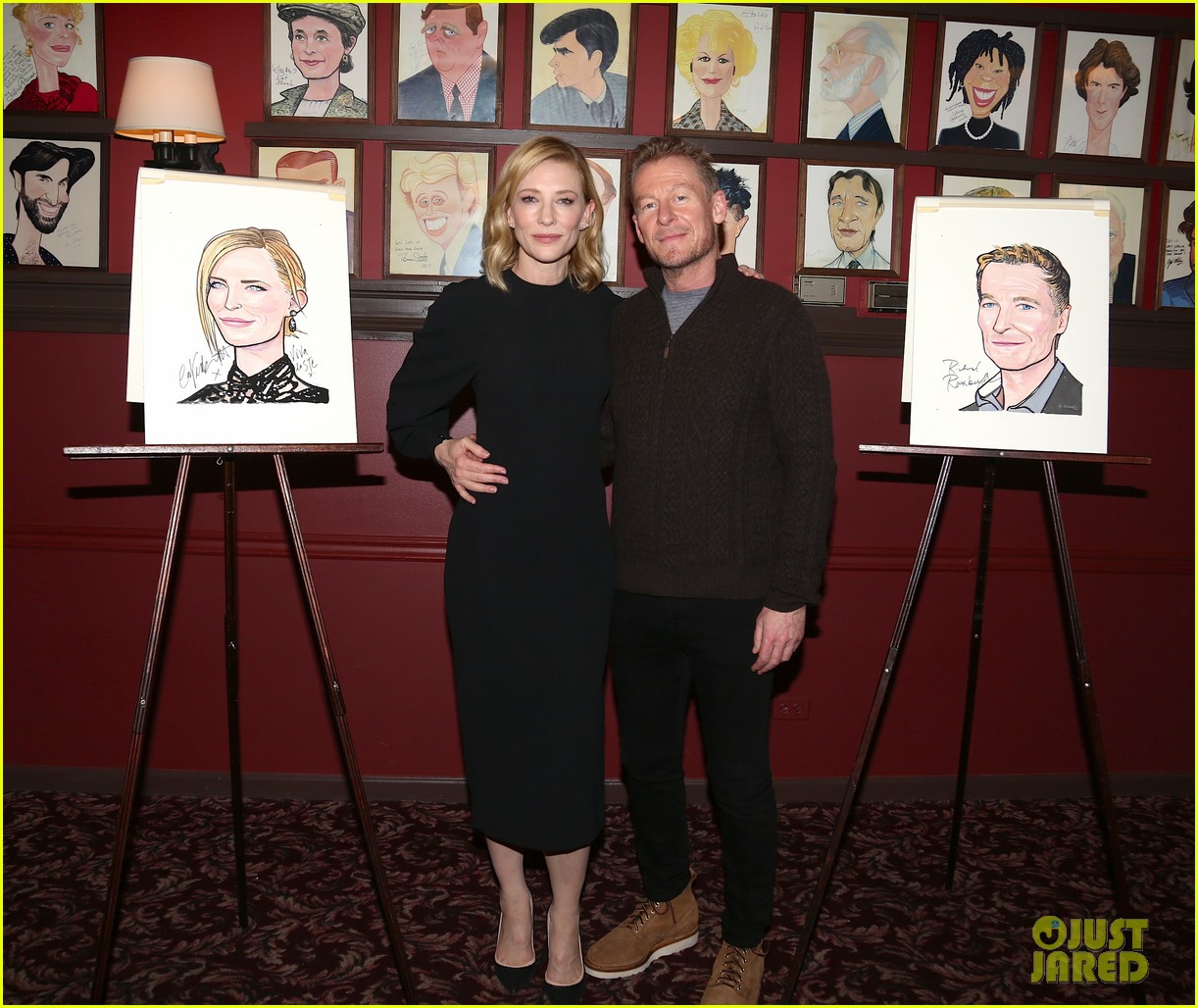 Cate Blanchett & Co-Star Richard Roxburgh Reveil Their Caricature Drawings in NYC!: Photo ...