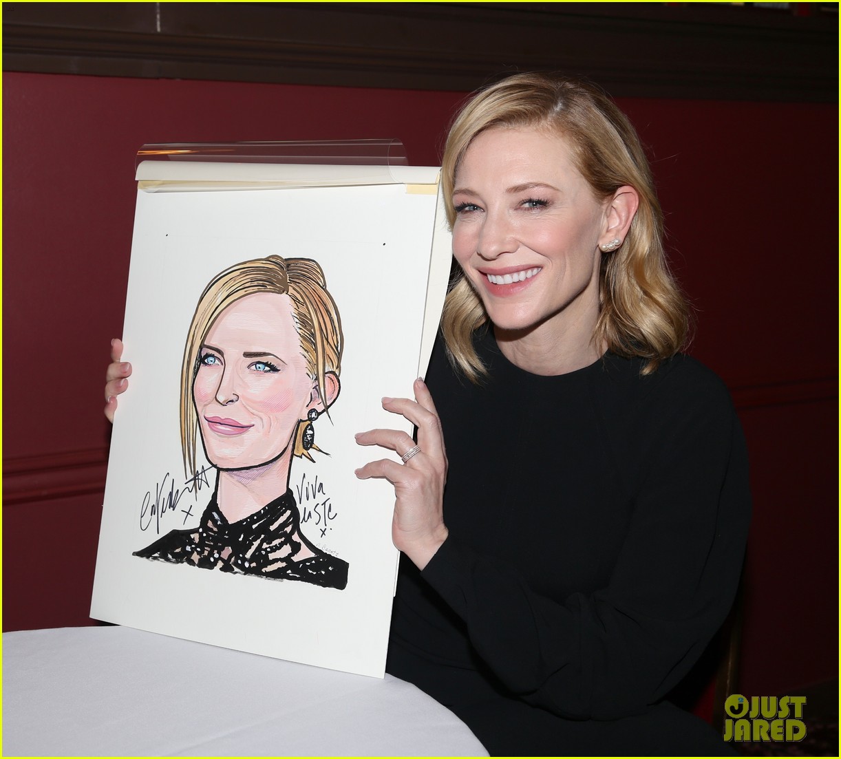 Cate Blanchett & Co-Star Richard Roxburgh Reveil Their Caricature Drawings in NYC!: Photo ...