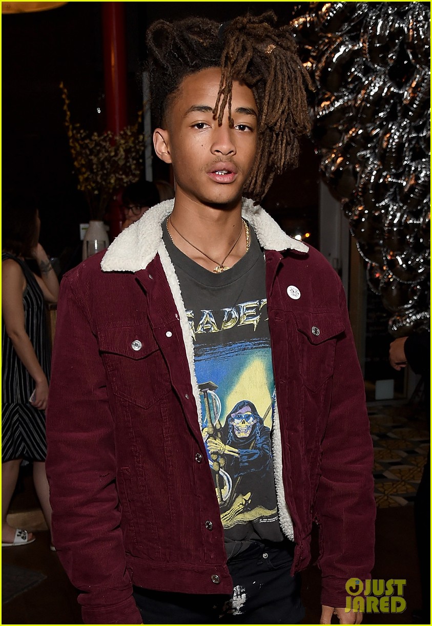 Cara Delevingne is Joined by BFFs Kendall Jenner & Lily Donaldson at ...