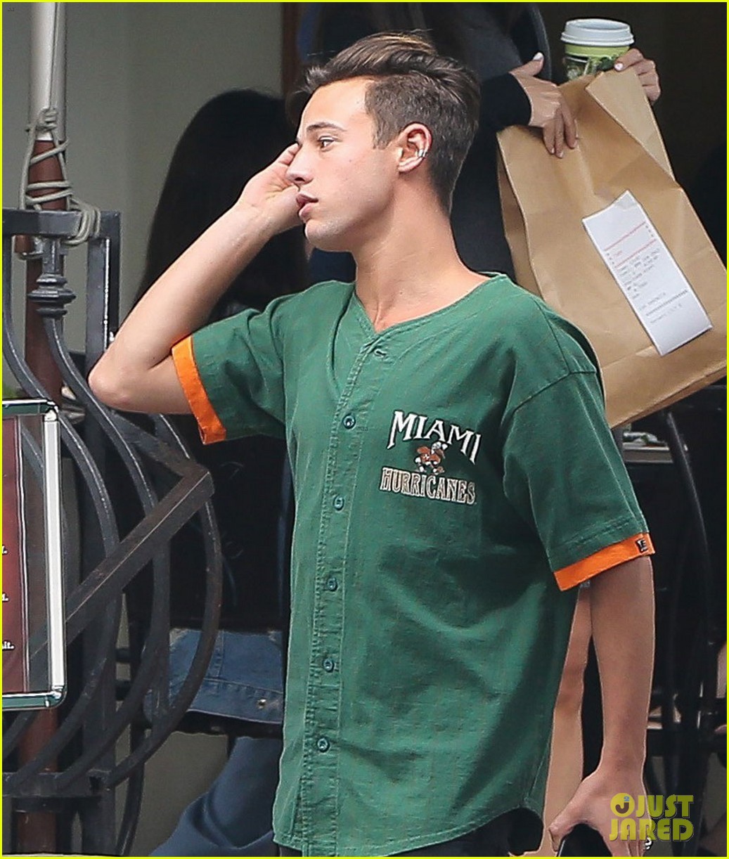 Hailey Baldwin Lunches with Cameron Dallas Amid Dating Rumors: Photo ...