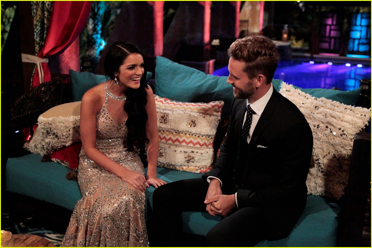 The Bachelor's Raven Gates' Ex-Boyfriend Fires Back at Her Claims of ...