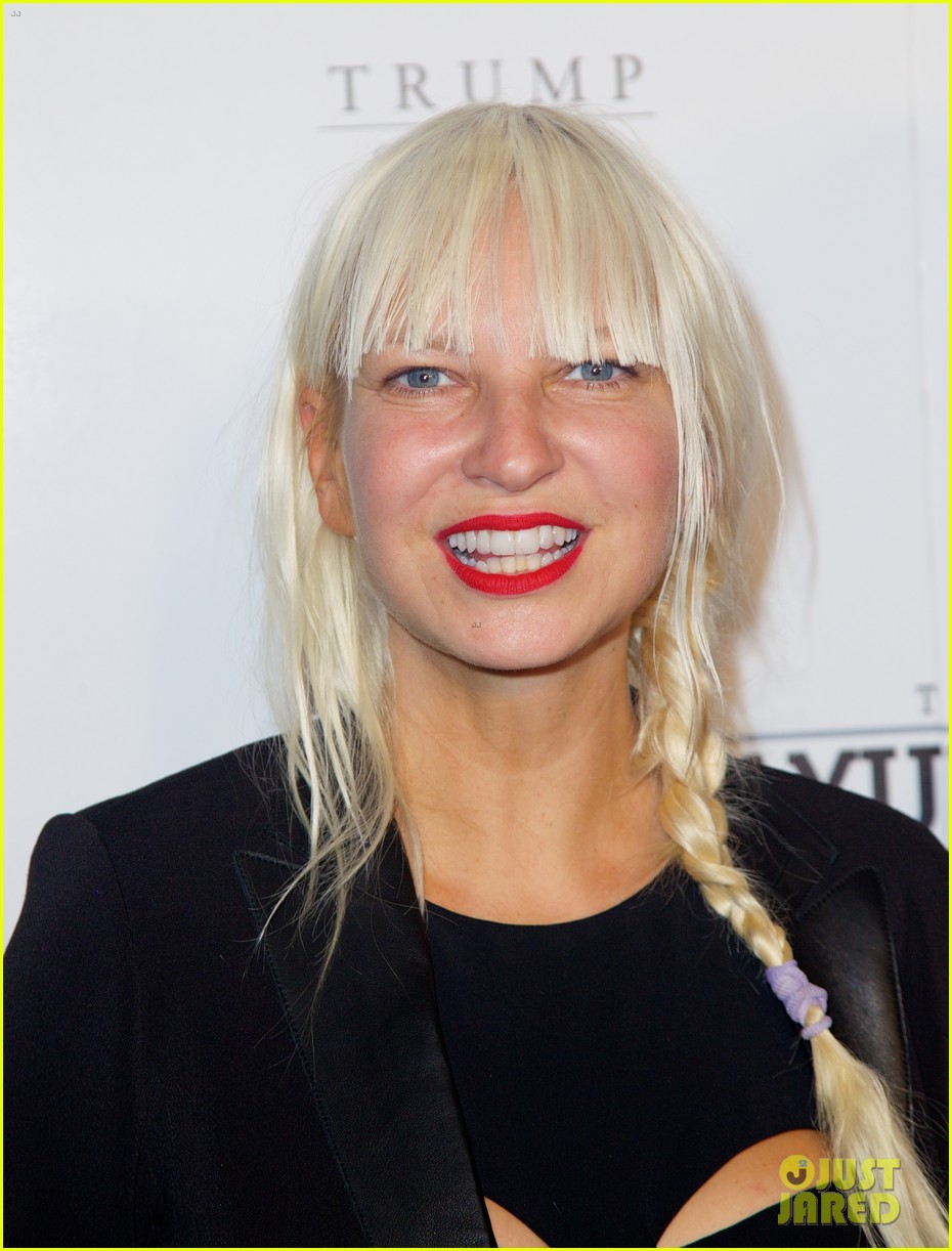 Sia Has Shown Her Face Many, Many Times Without a Wig: Photo 3877787 ...