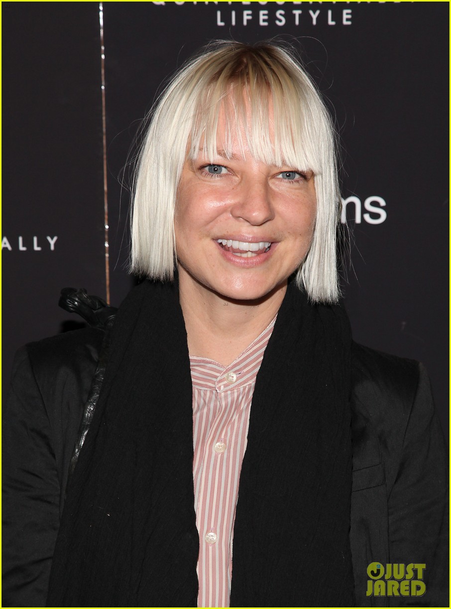 Sia Has Shown Her Face Many, Many Times Without a Wig: Photo 3877793 ...