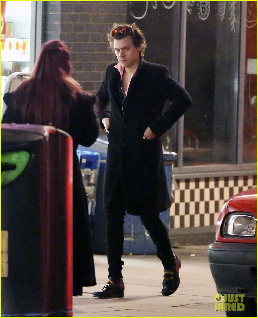 Harry Styles is Hard at Work on a Secret Project: Photo 3872357 ...