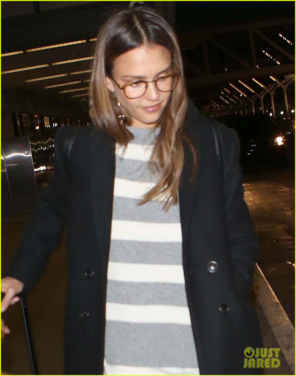 Jessica Alba Gives Another Surprise Makeover at Minnesota Target ...