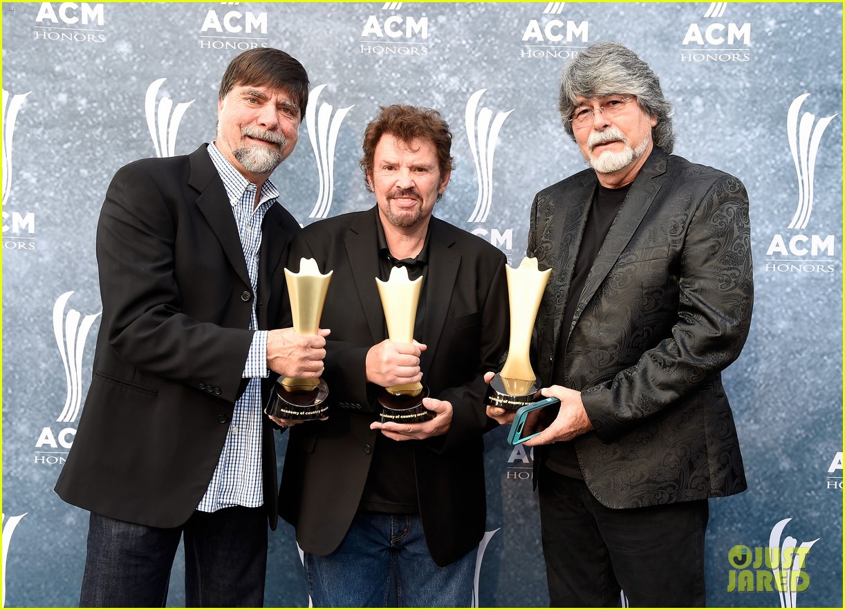 Alabama's Jeff Cook Reveals Parkinson's Disease Diagnosis: Photo ...