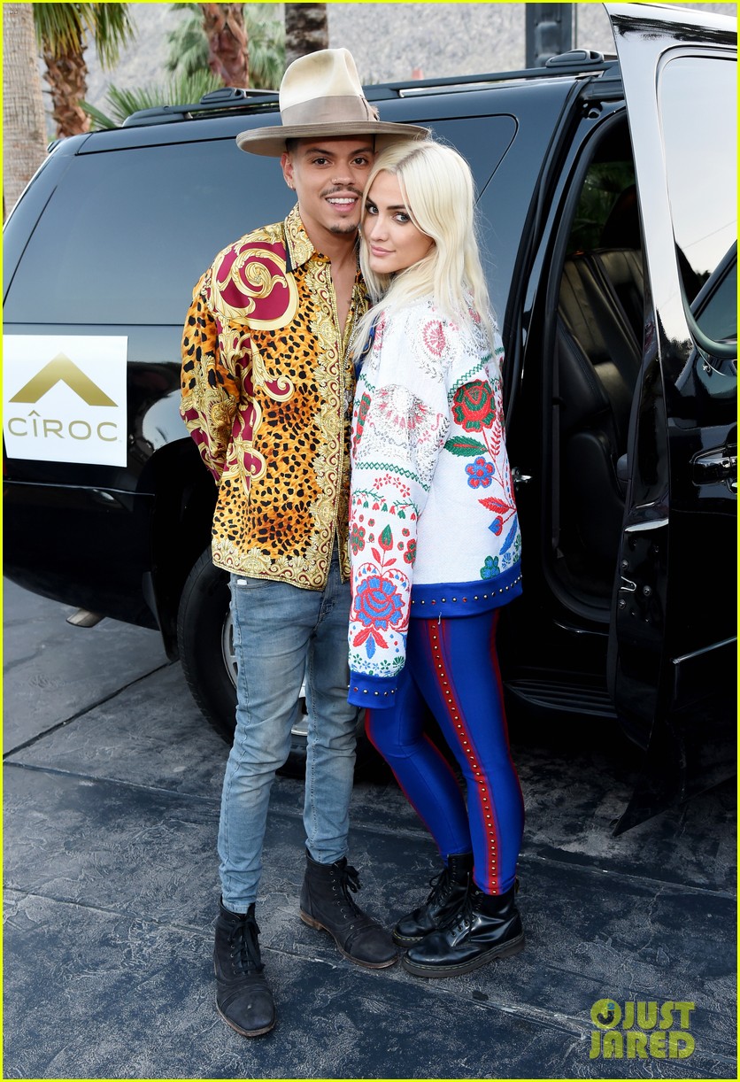 Ashlee Simpson's Dad Shows Off His Coachella Style: Photo 3886166 ...