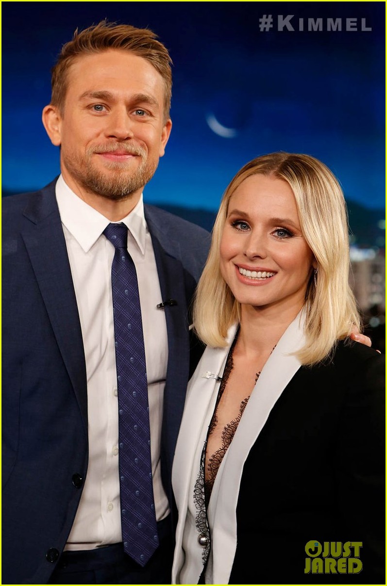 Charlie Hunnam Did One Thousand Push-Ups A Day For 'King Arthur ...