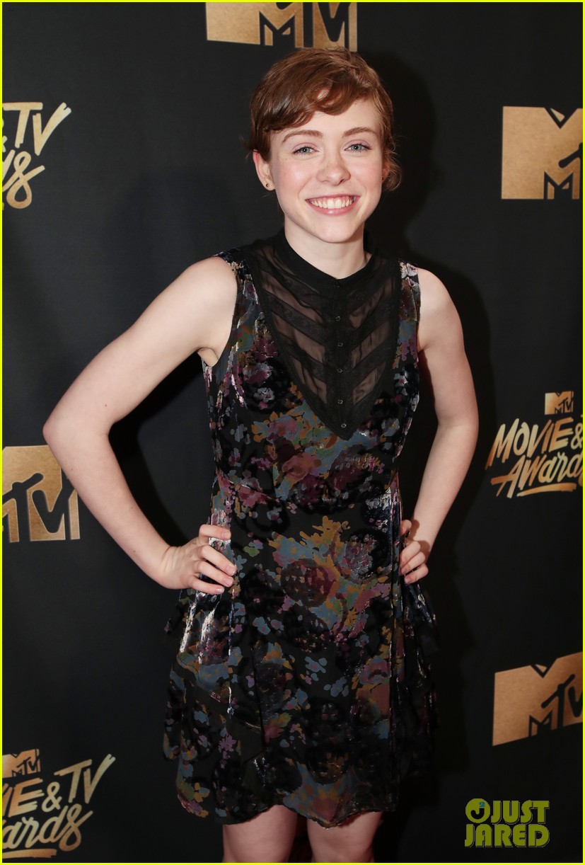 'It' Movie Cast Debuts Scary New Trailer at MTV Awards! (Video): Photo ...