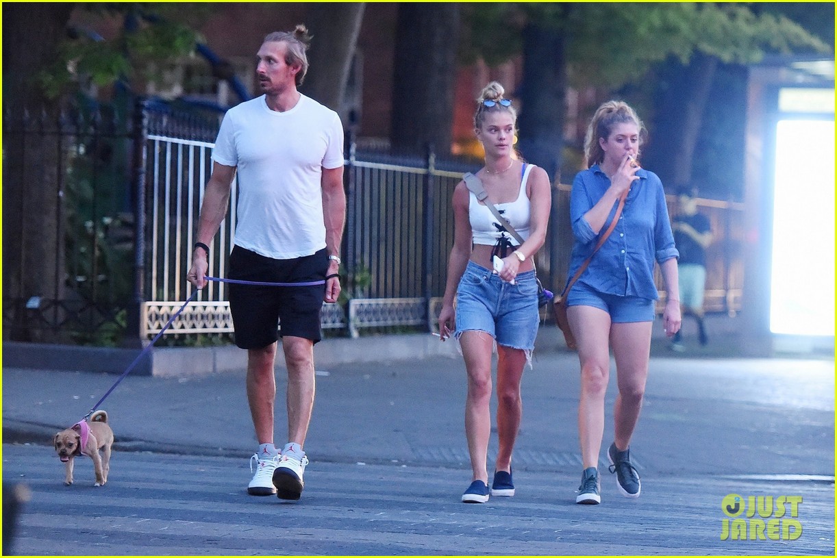 Nina Agdal Hangs with Mystery Guy After Split from Leo DiCaprio: Photo ...