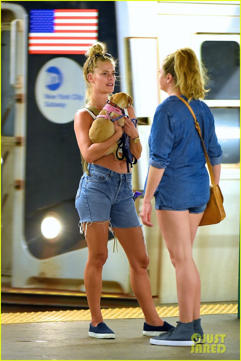 Nina Agdal Hangs with Mystery Guy After Split from Leo DiCaprio: Photo ...