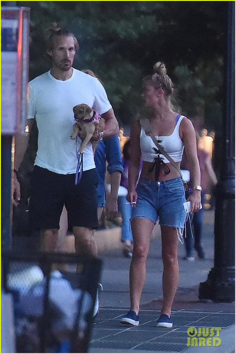 Nina Agdal Hangs with Mystery Guy After Split from Leo DiCaprio: Photo ...