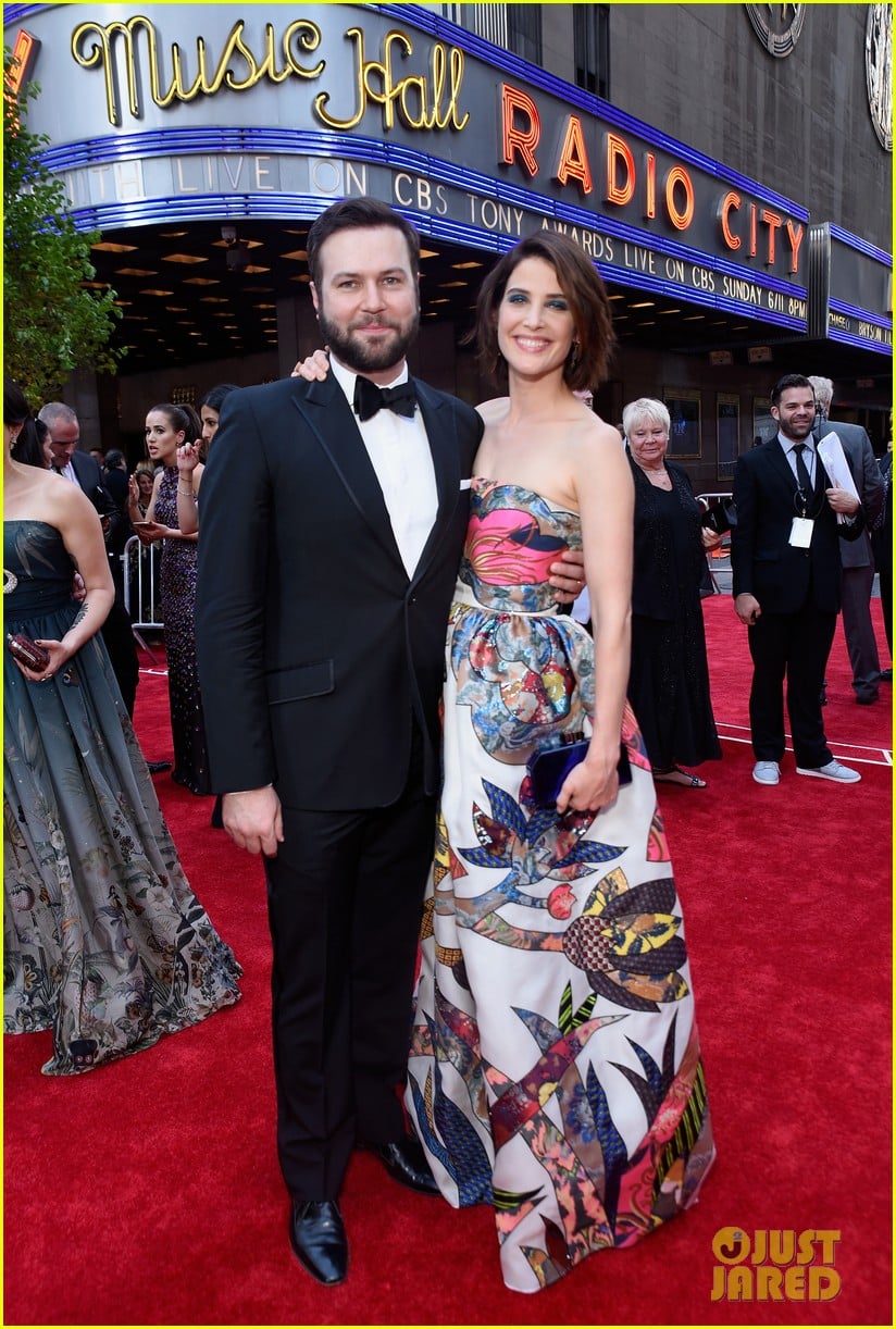 Cobie Smulders & Husband Taran Killam Are Such a Cute Couple at Tonys ...
