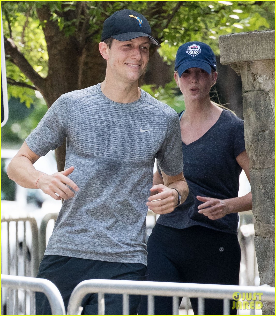 Ivanka Trump & Jared Kushner Go Jogging in Washington D.C.: Photo ...