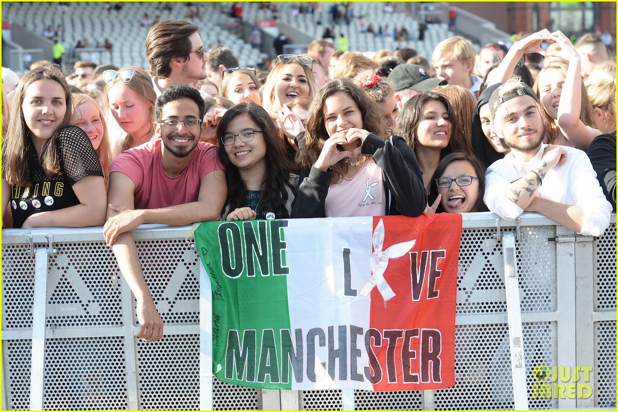 One Love Manchester Concert Draws Fans From Around the World (Photos ...