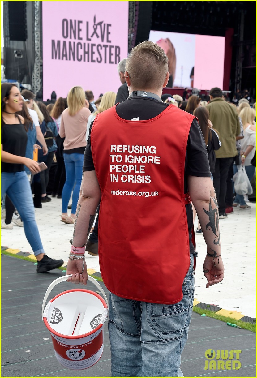 One Love Manchester Concert Draws Fans From Around the World (Photos ...